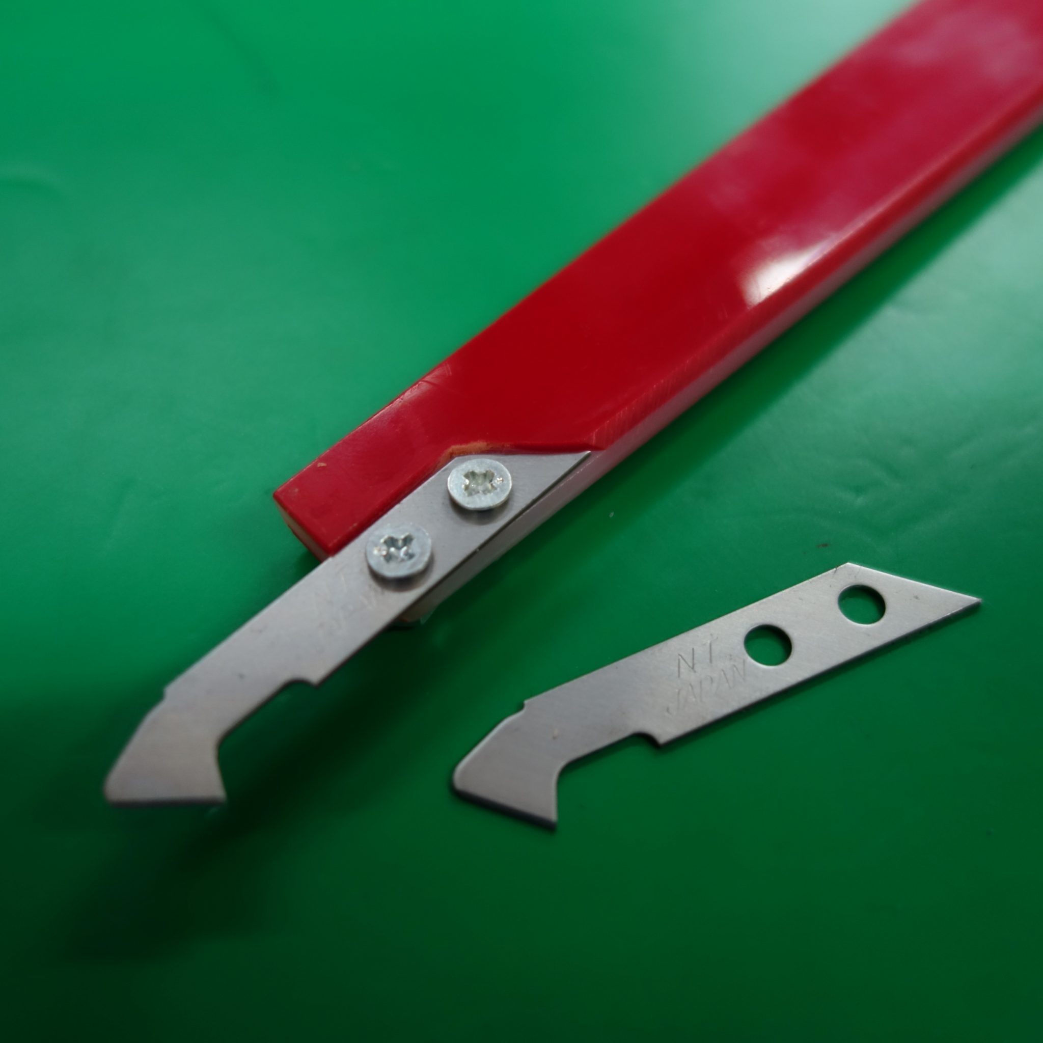 Japan Blade Cutter – Alusign Plastics Inc.